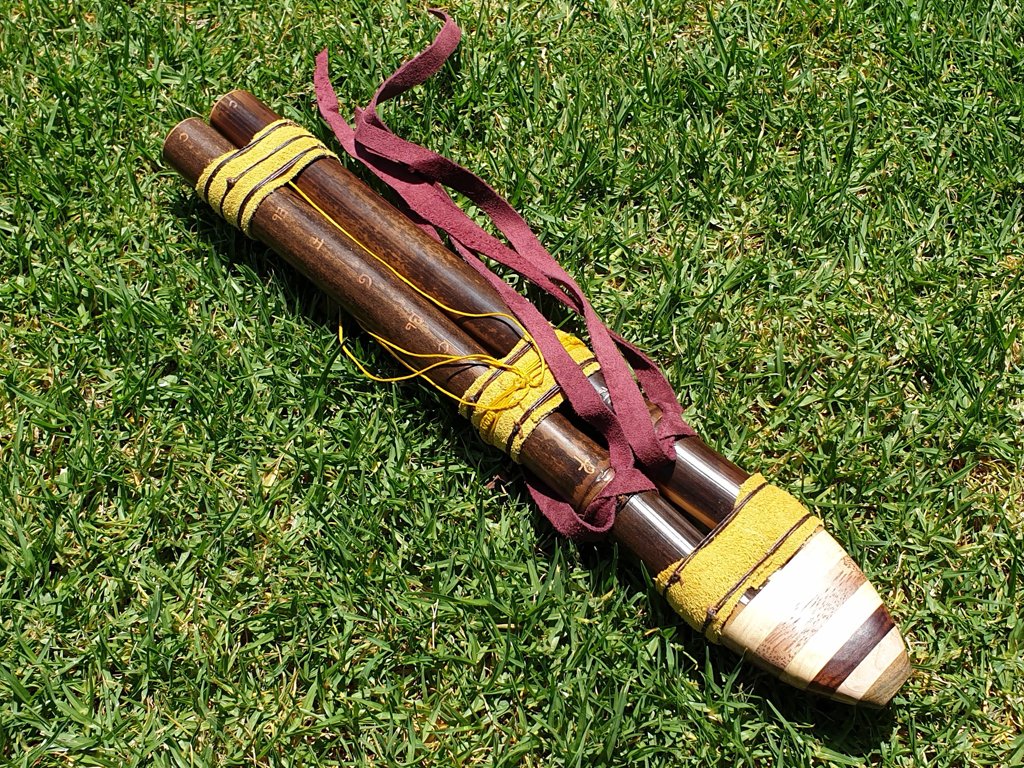 Native American Shaman Flute - Medium Sized C Tuned 440Hz
